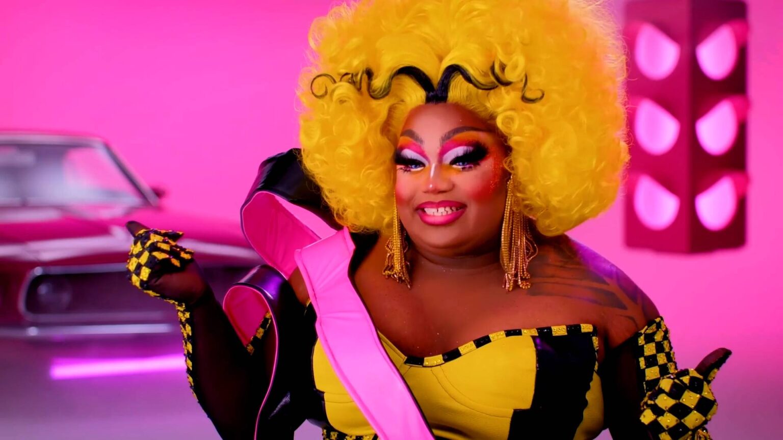 RuPaul's Drag Race Season 15: Fans Upset with Cut Airtime - The Pink Times