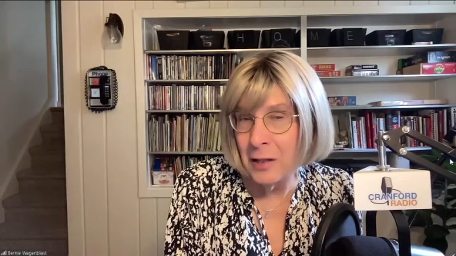 The iconic voice of NYC subways comes out as transgender - The Pink Times