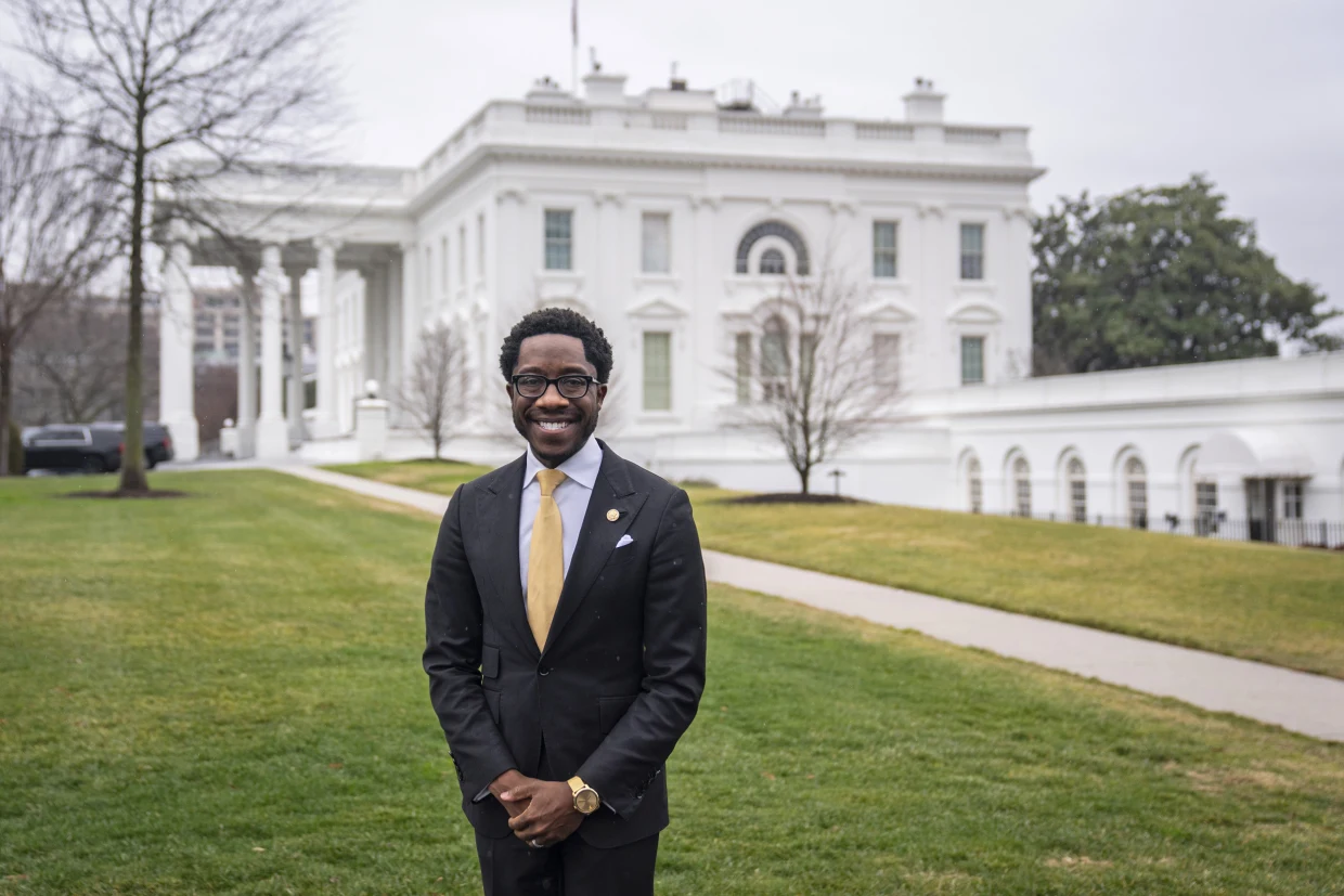 White House's First Chief Diversity Officer, Michael Leach, Announces ...