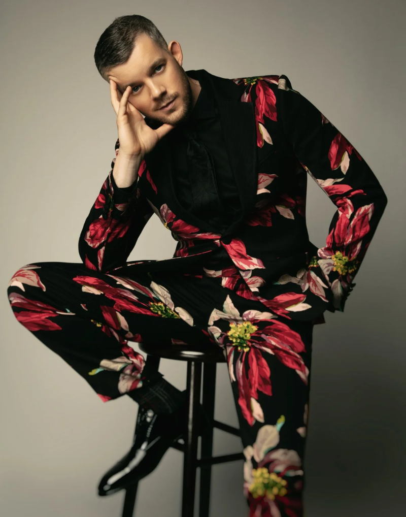 Capturing Hollywood's Glamour Through a Queer Lens: The Mike Ruiz Story ...