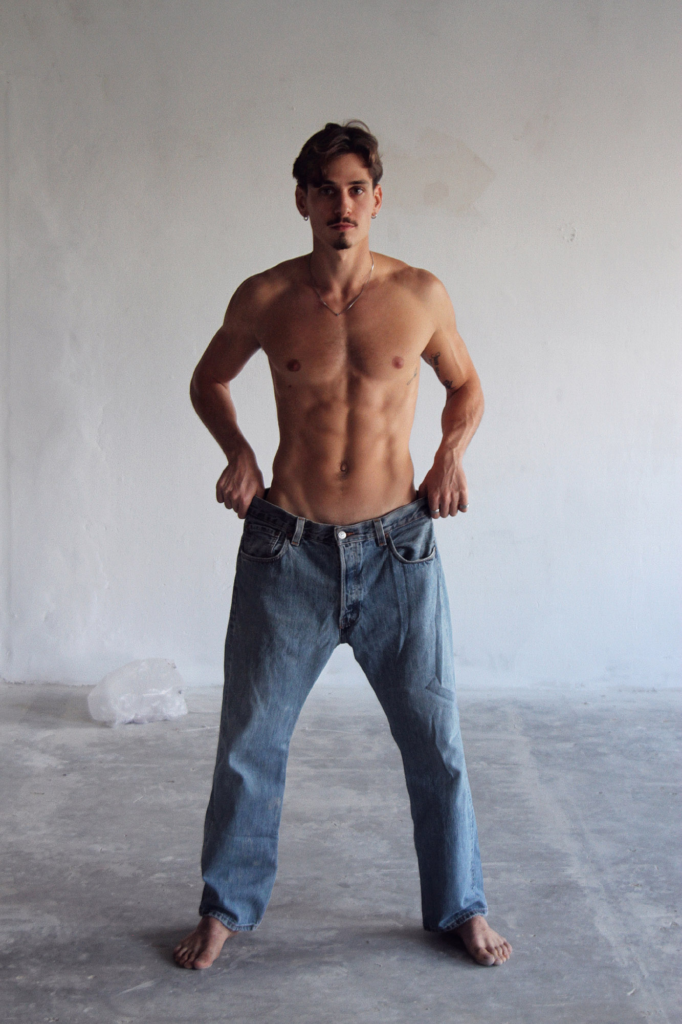 Sizzling Debut: Alon Greenberg Turns Up the Heat in the Modeling World ...