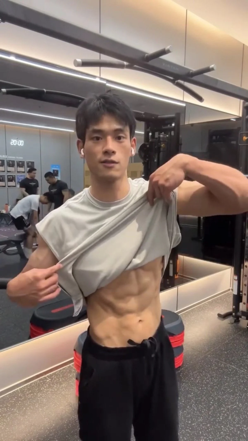 Sexy Heat Stroke: Ye Hao Turns Up the Temperature in GQ China's Steamy Shoot - The Pink Times