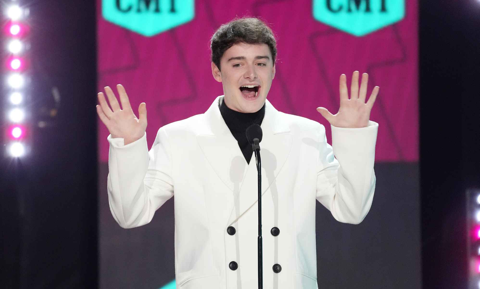 Noah Schnapp's College Graduation Surprise - The Pink Times