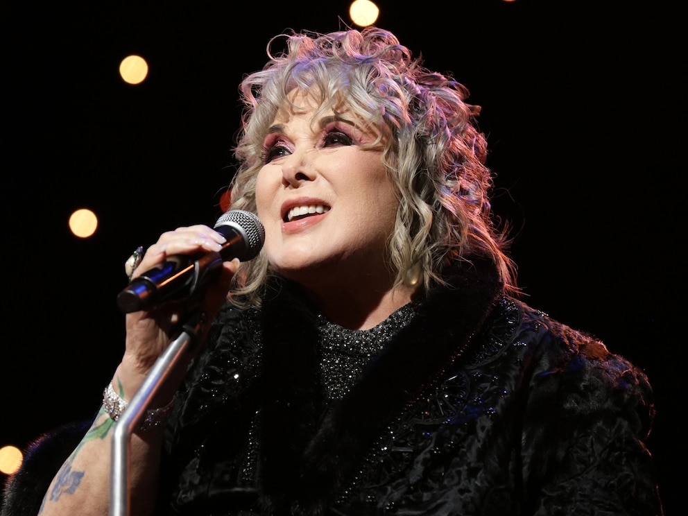 Ann Wilson's Brave Cancer Battle Revealed - The Pink Times