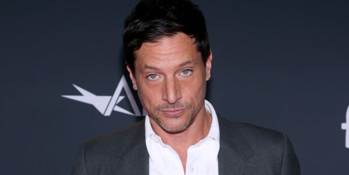 Simon Rex's Wild Adult Film Past - The Pink Times